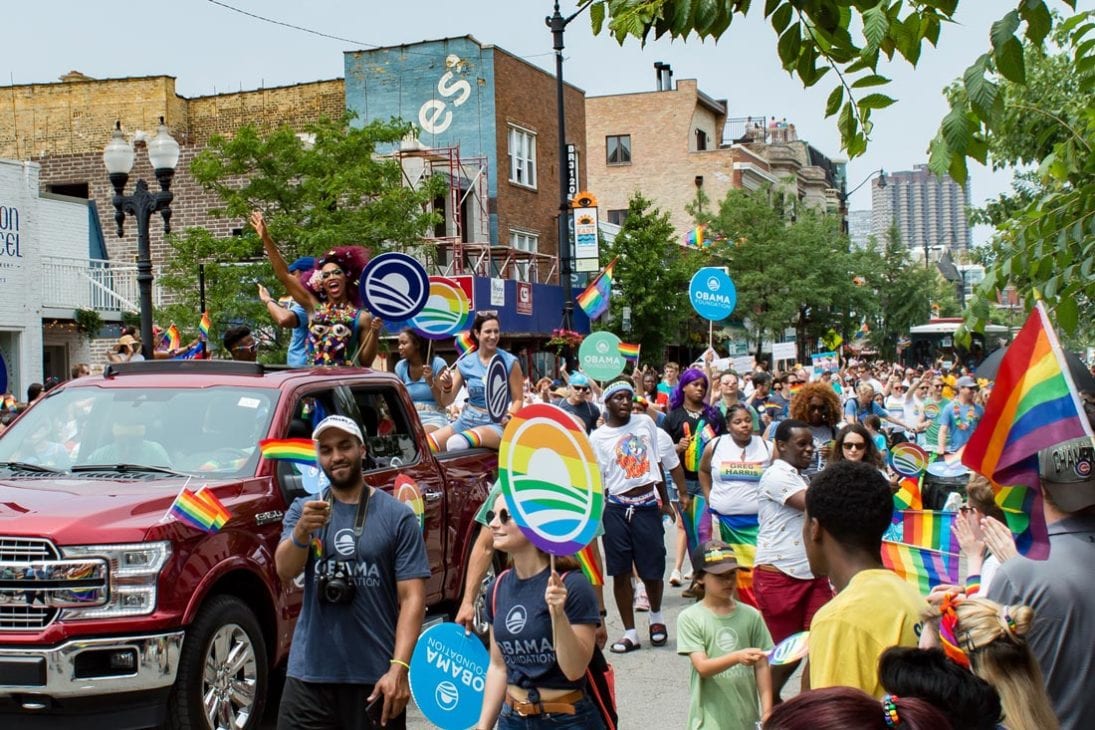 Gay Chicago City Guide: Pride & Gay Neighborhoods | Coupleofmen.com